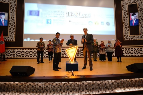 Universitas Ahmad Dahlan Tuan Rumah Workshop iHiLead - Website LLDIKTI Wilayah V